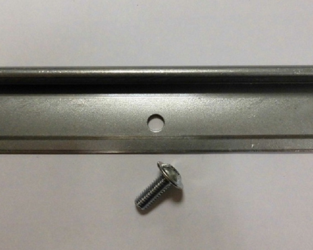 T-type insulated curtain fastener with M6 screws for hollow pins ...